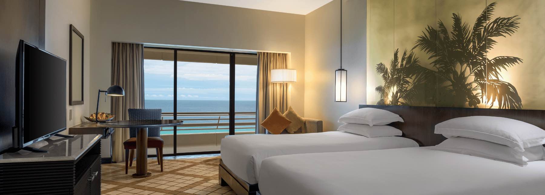 Deluxe Sea View - Pullman Phuket Karon Beach Resort