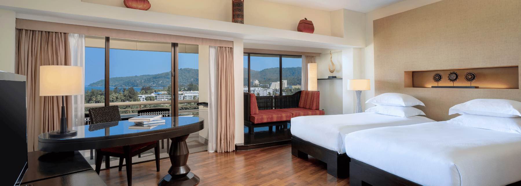 Junior Suite Sea View - Pullman Phuket Karon Beach Resort