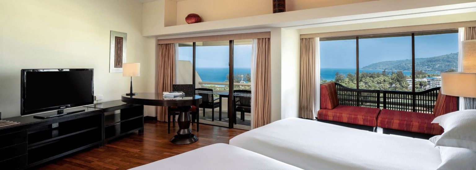 Junior Suite Sea View - Pullman Phuket Karon Beach Resort