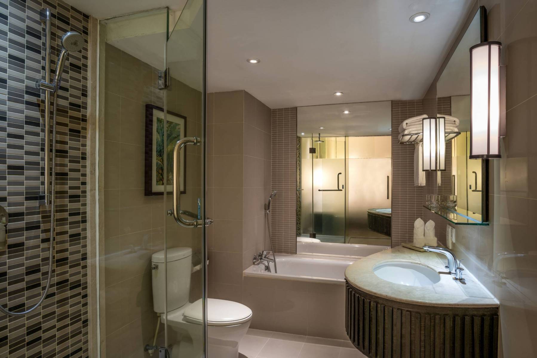 Deluxe Sea View - Pullman Phuket Karon Beach Resort