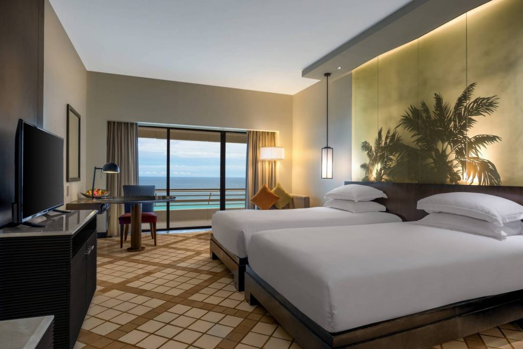 Deluxe Sea View - Pullman Phuket Karon Beach Resort